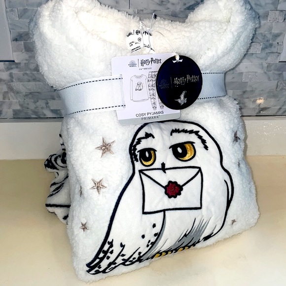 Warner Bros. | Intimates & Sleepwear | Nwt Rare Wizarding World Of ...